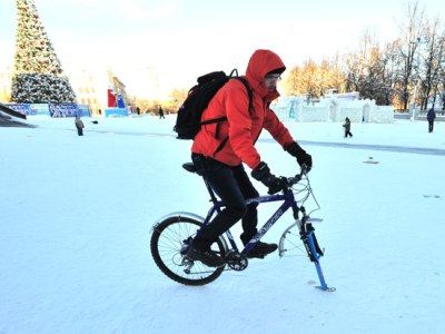 В Кирове изобрели велосипед, на котором катаются по льду | Наука и ...